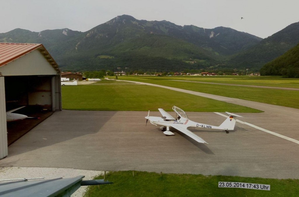 Große Wartung für die Dimona! – Manfred's Seite!